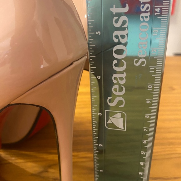 Dolce Lucci | Shoes | Dolce Lucci Red Bottom Patent Leather Pumps Womens Size 85 | Poshmark